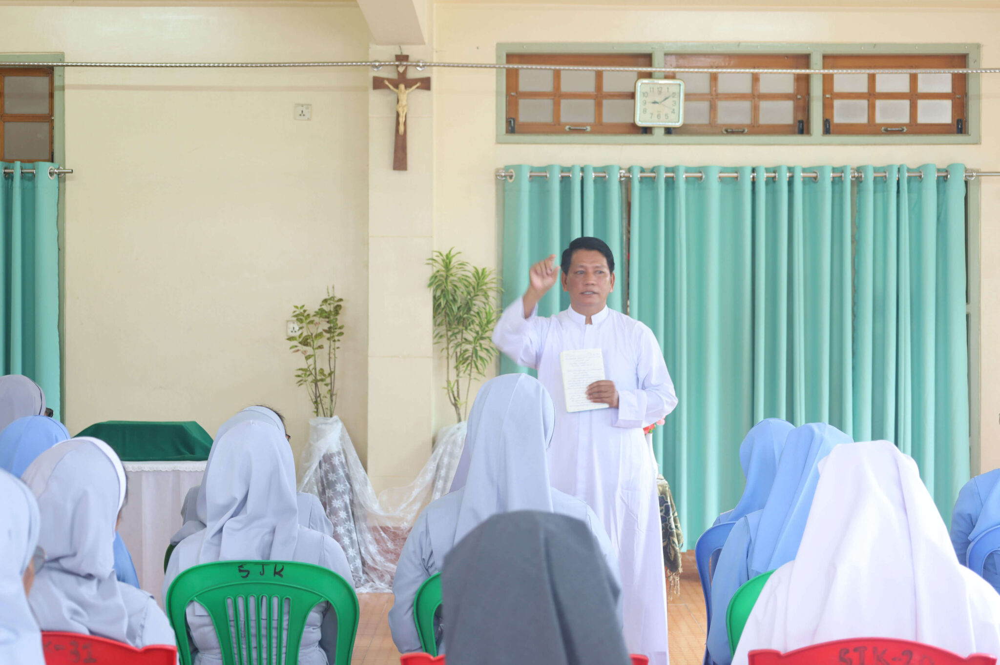Diocese of Kalay Holds Monthly Recollection, Focusing on Humility and ...