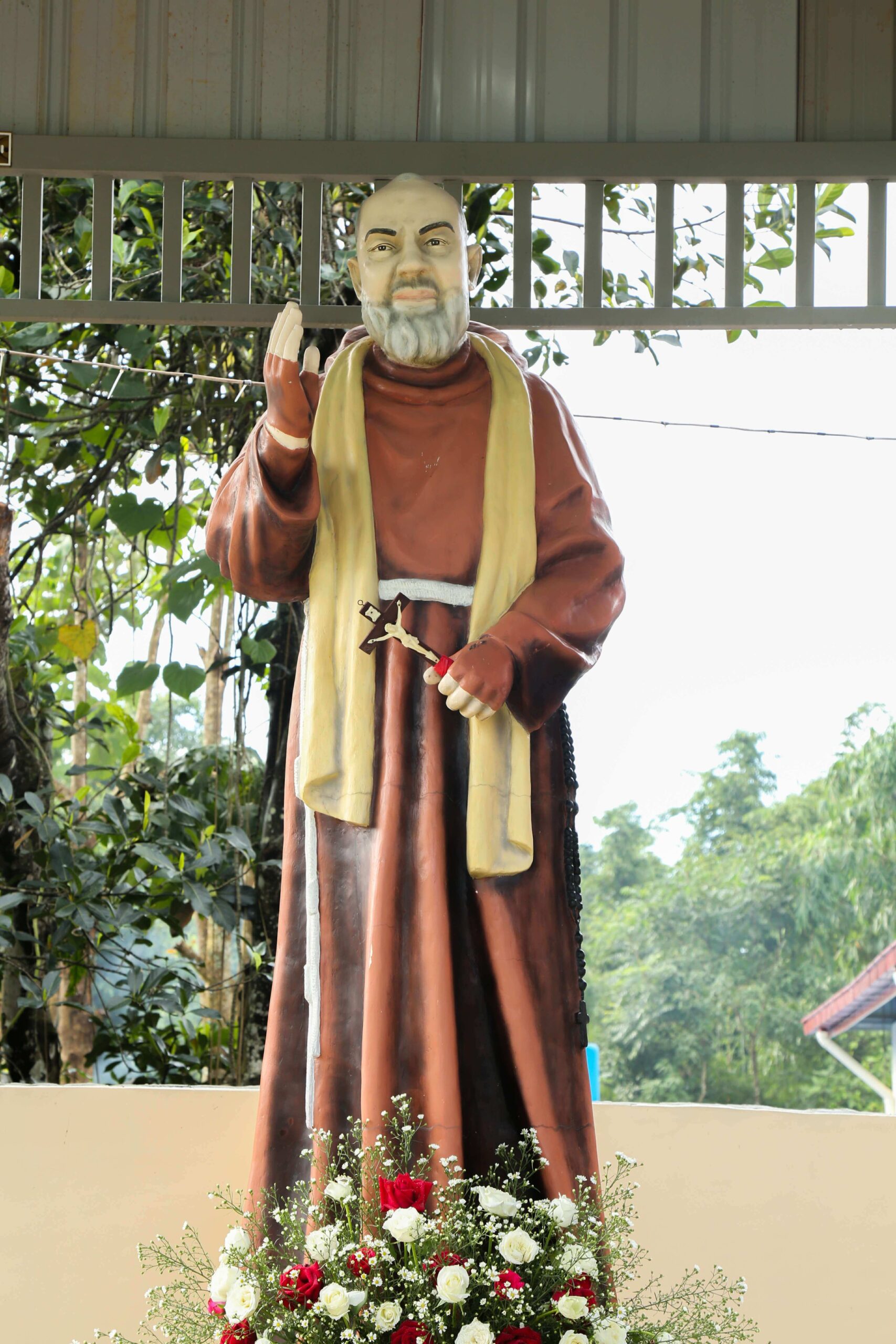 “Pray and Do Not Lose Hope”: Padre Pio’s Feast Day Inspires Faithful at ...